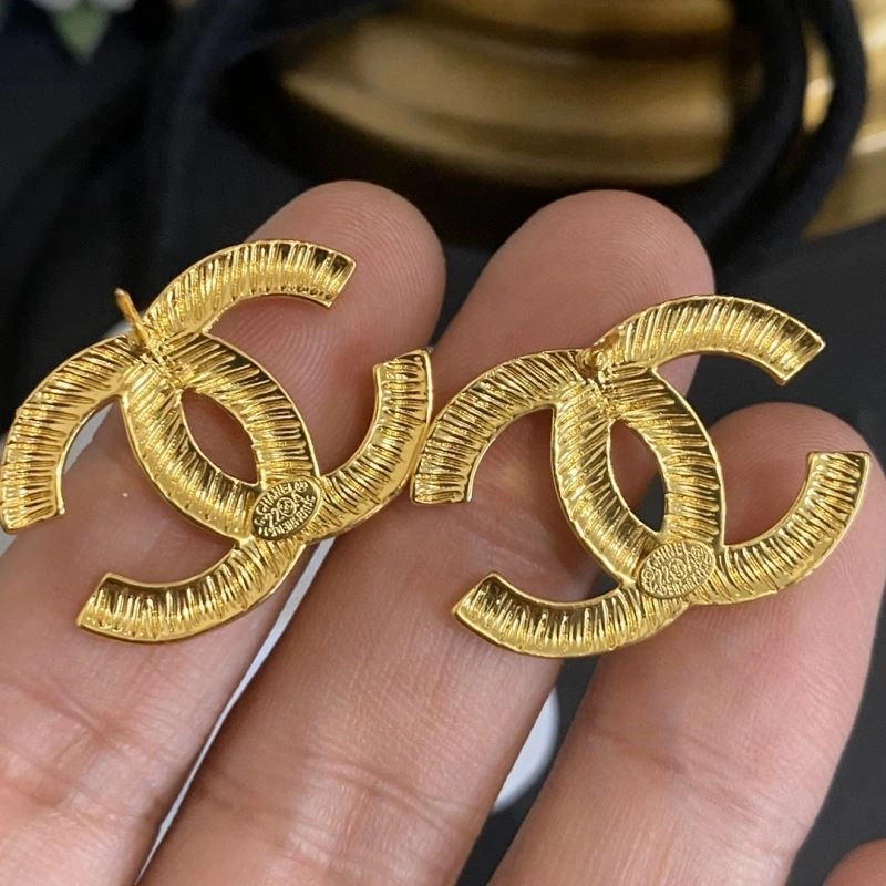 Discounted Chanel Earrings
