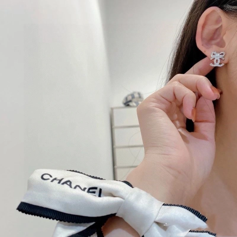 Accurate model Chanel Earrings