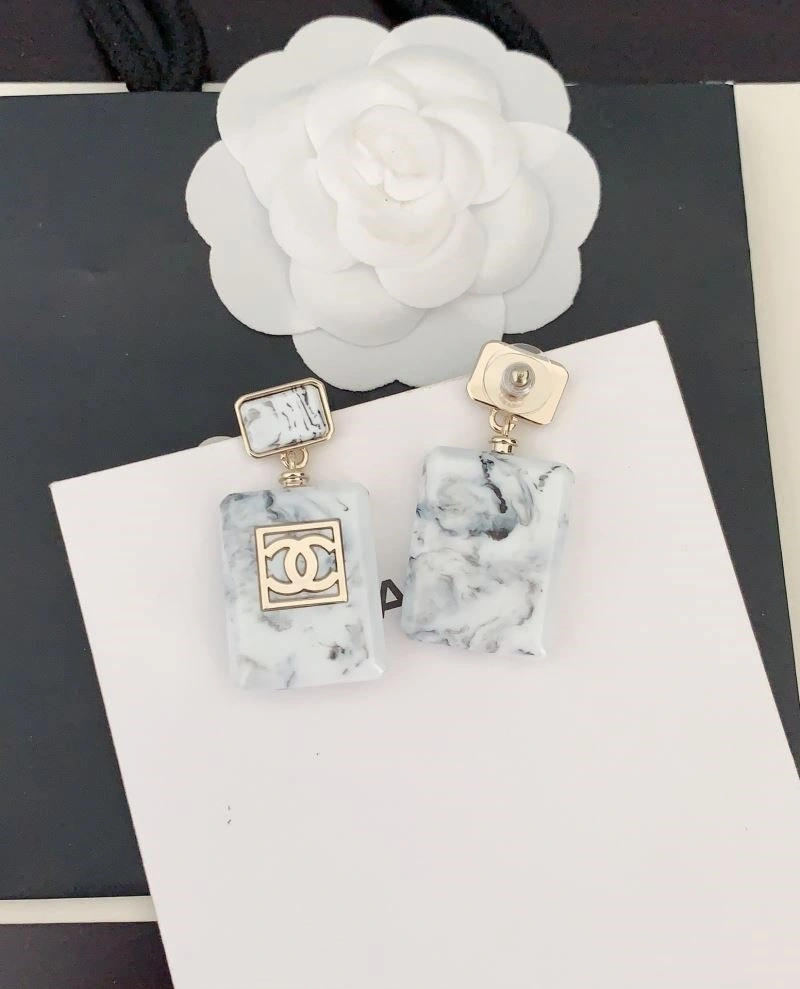 Top mirror Chanel Earrings