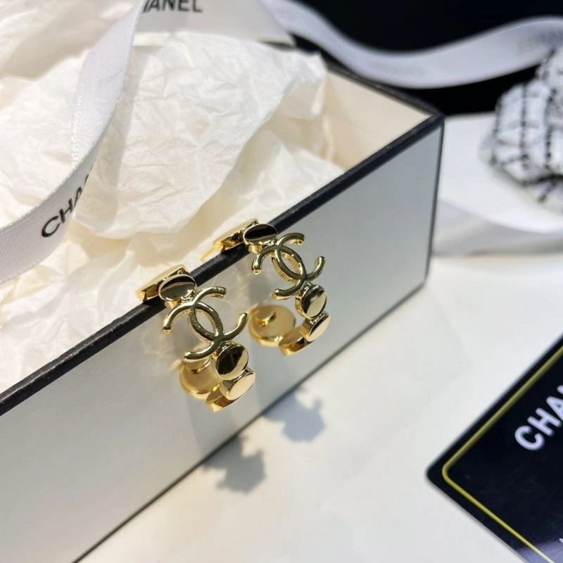 High accuracy Chanel Earrings