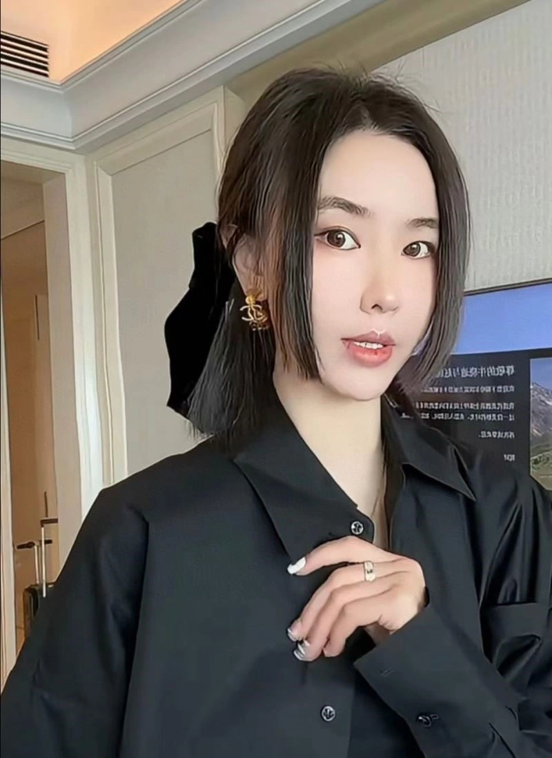 High accuracy Chanel Earrings