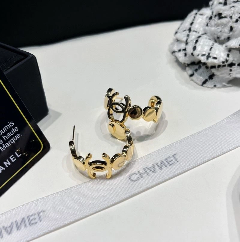 High accuracy Chanel Earrings