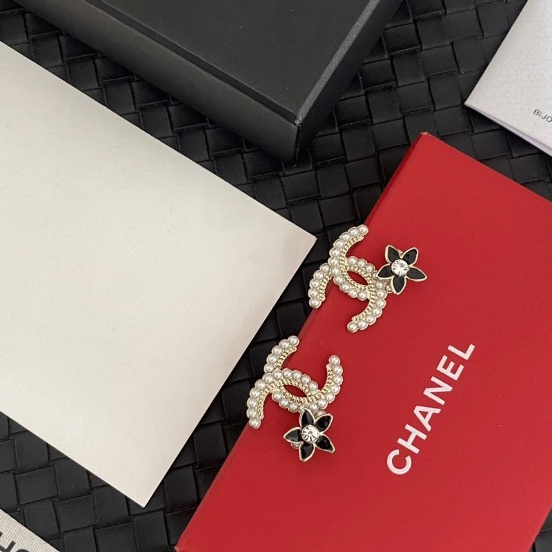 High accuracy Chanel Earrings
