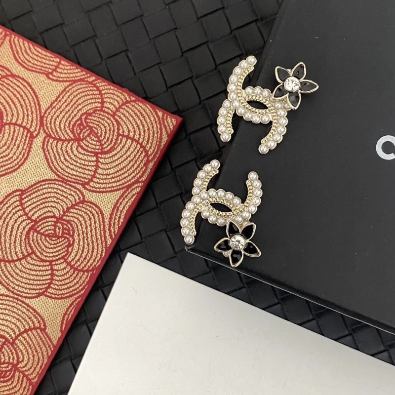 High accuracy Chanel Earrings