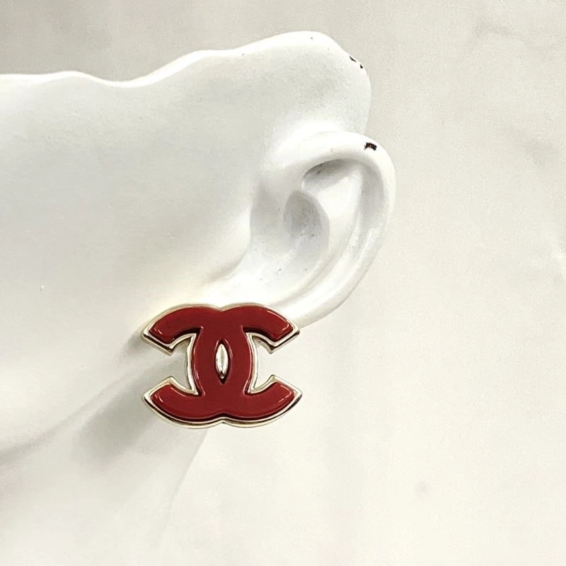 Top mirror Chanel Earrings