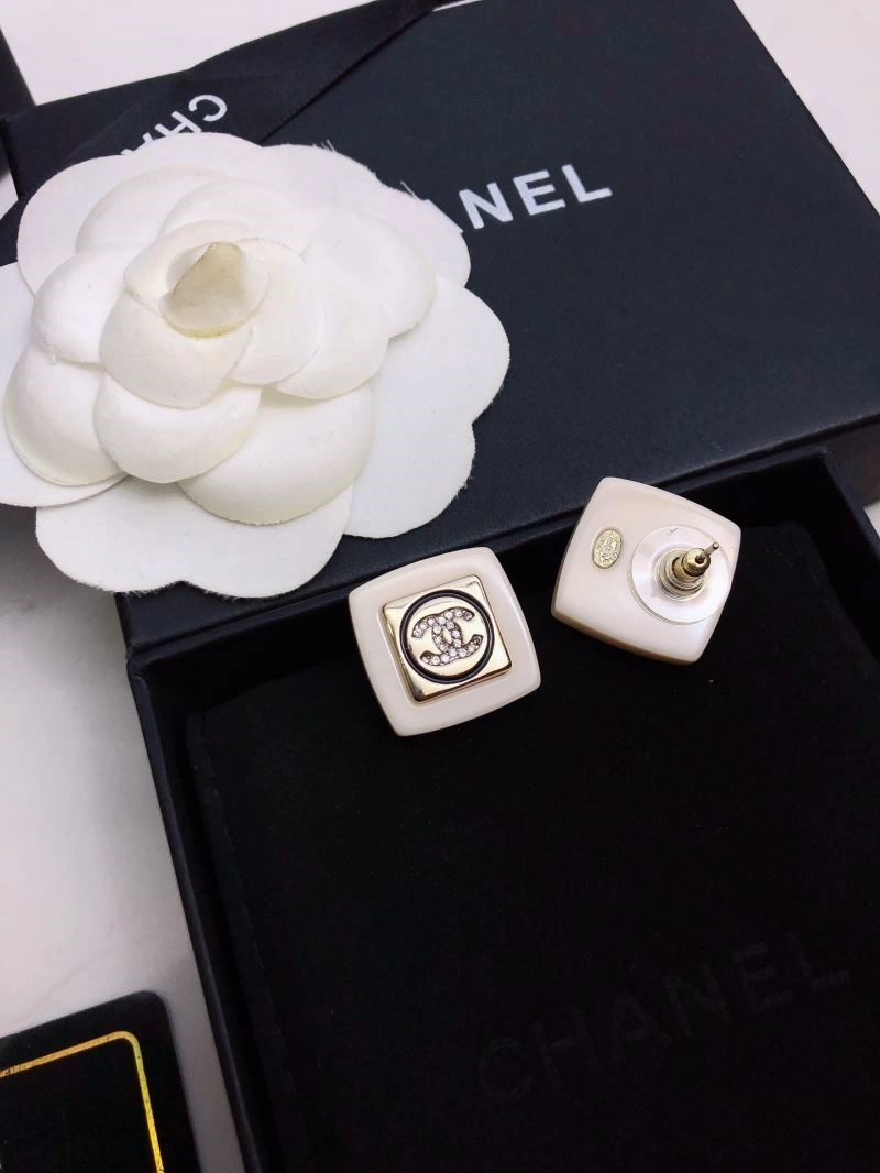 High fidelity Chanel Earrings