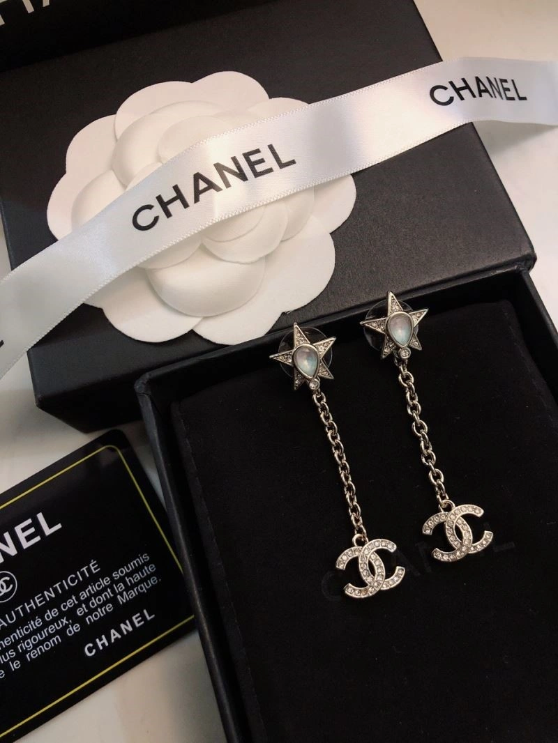 Top mirror Chanel Earrings