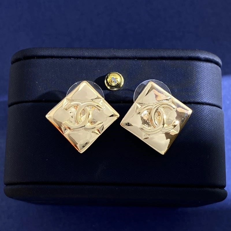 Top mirror Chanel Earrings