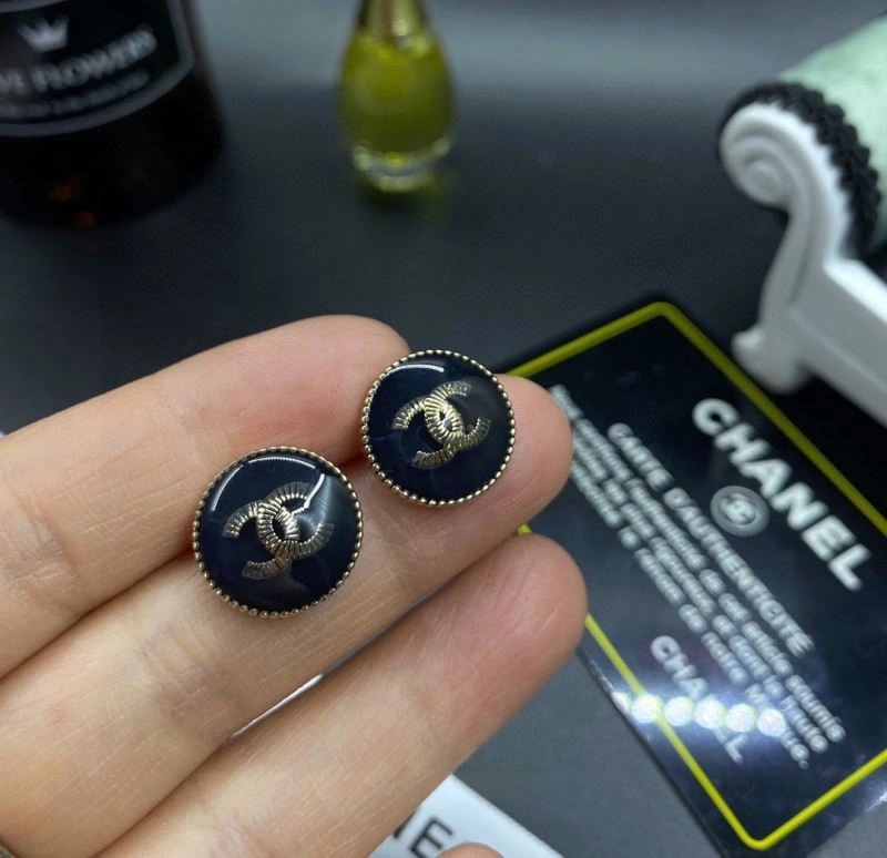 High fidelity Chanel Earrings