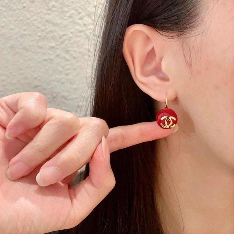 Top match Chanel Earrings