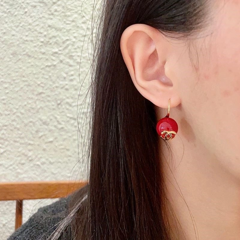 Top match Chanel Earrings