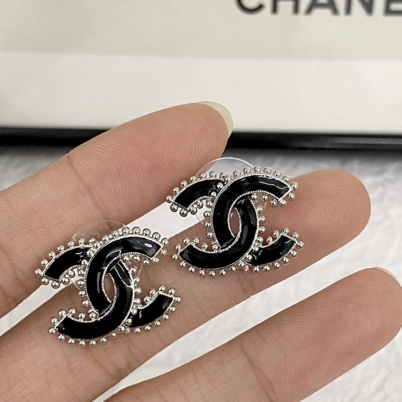 Top mirror Chanel Earrings