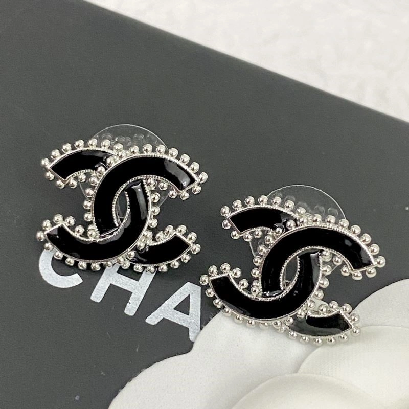 Top mirror Chanel Earrings