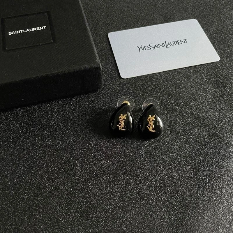 Discounted Chanel Earrings