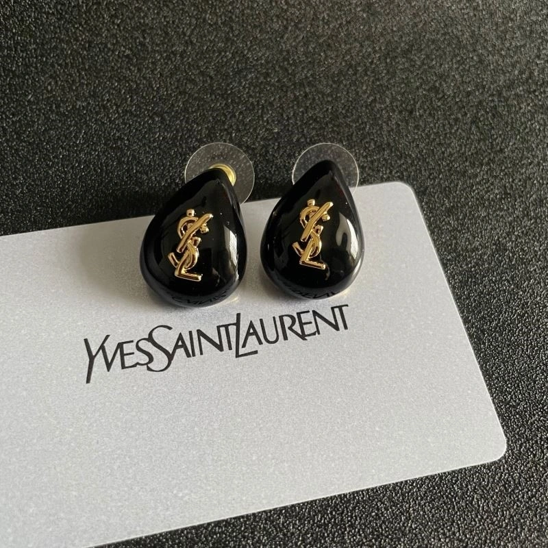 Discounted Chanel Earrings