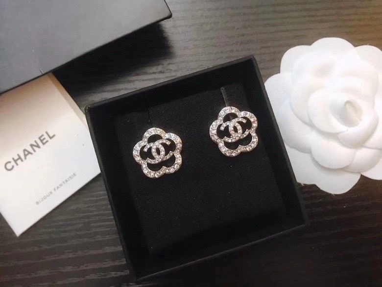 High accuracy Chanel Earrings