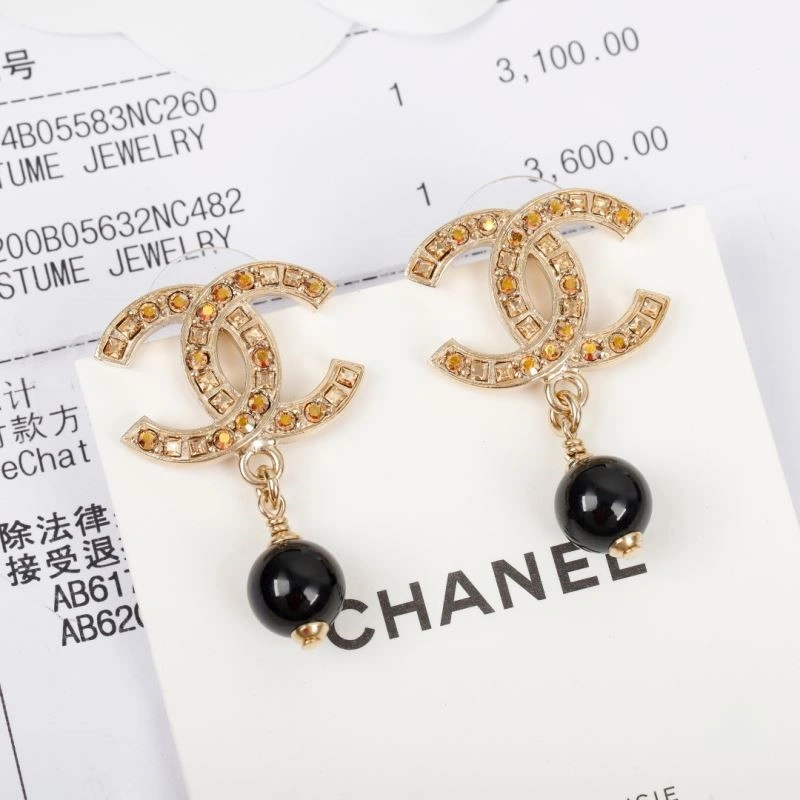 Top mirror Chanel Earrings