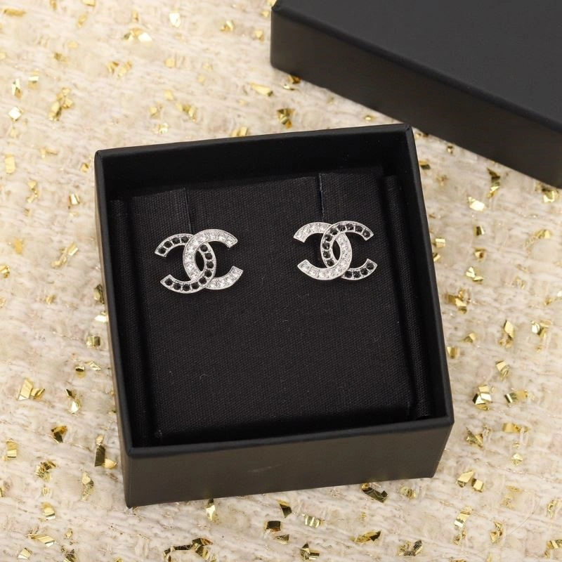 Accurate model Chanel Earrings