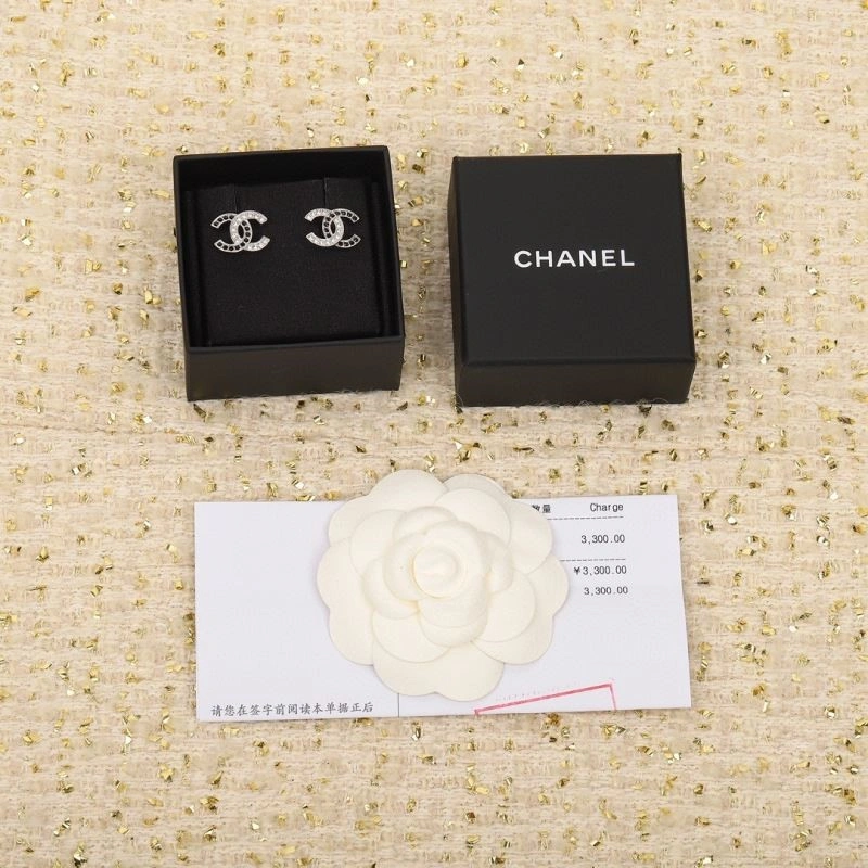 Accurate model Chanel Earrings