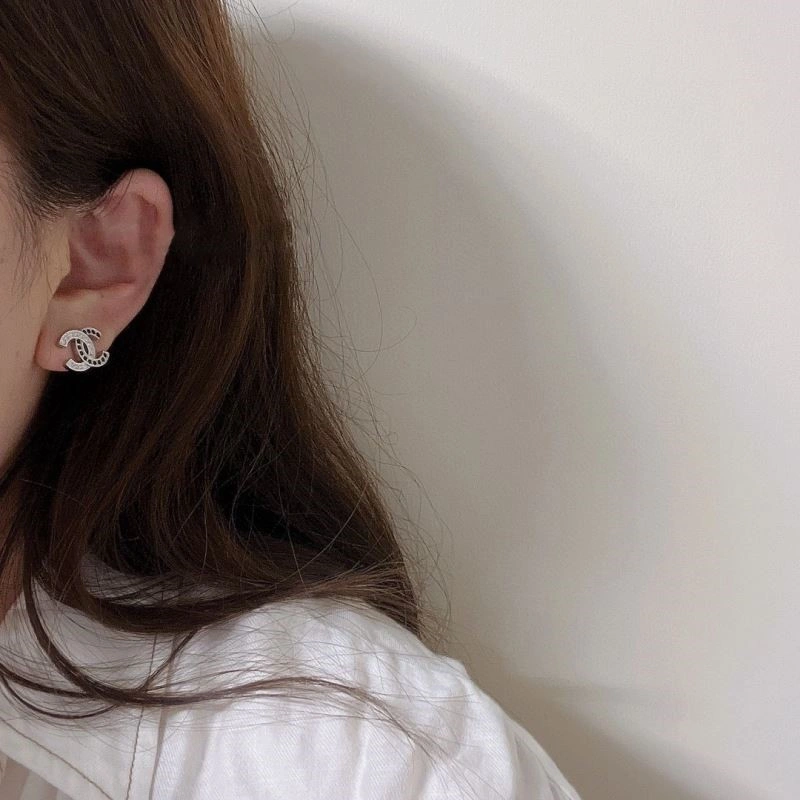 Accurate model Chanel Earrings