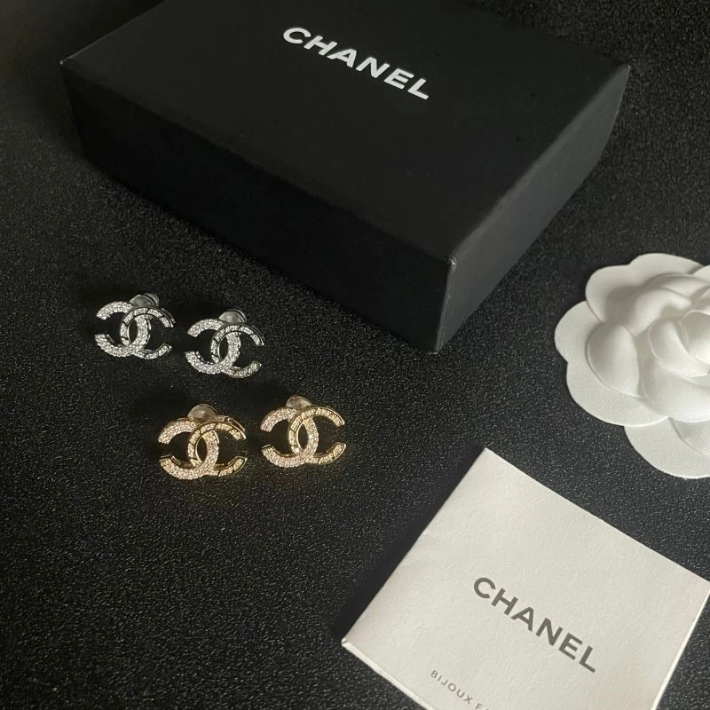 High accuracy Chanel Earrings