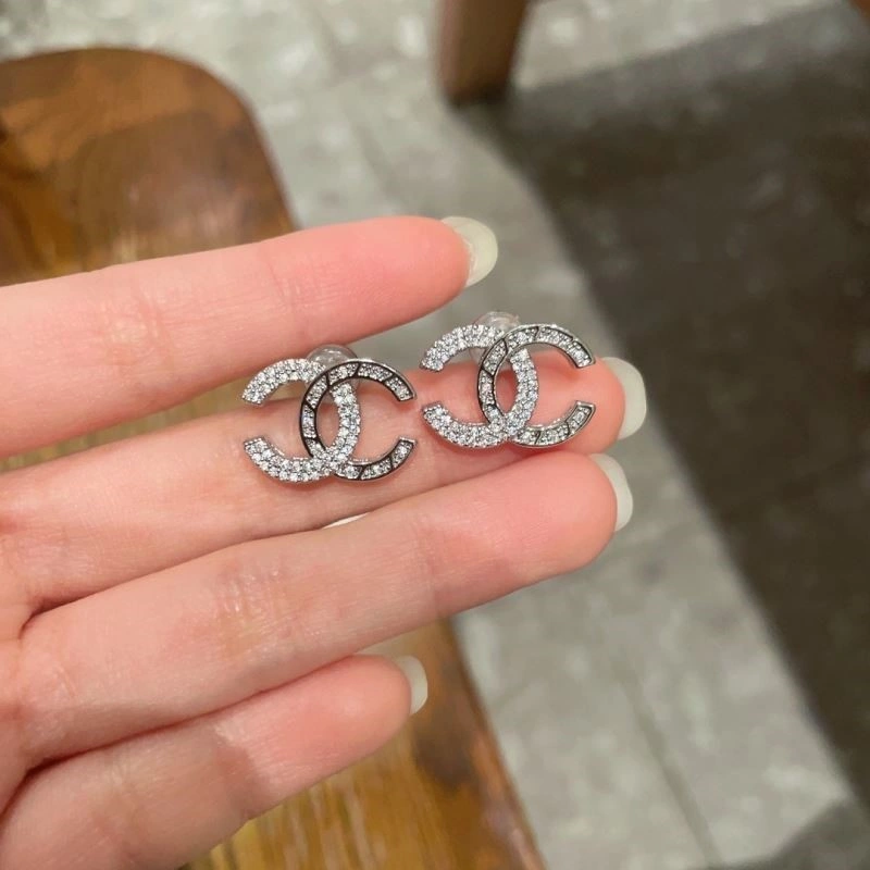 High accuracy Chanel Earrings
