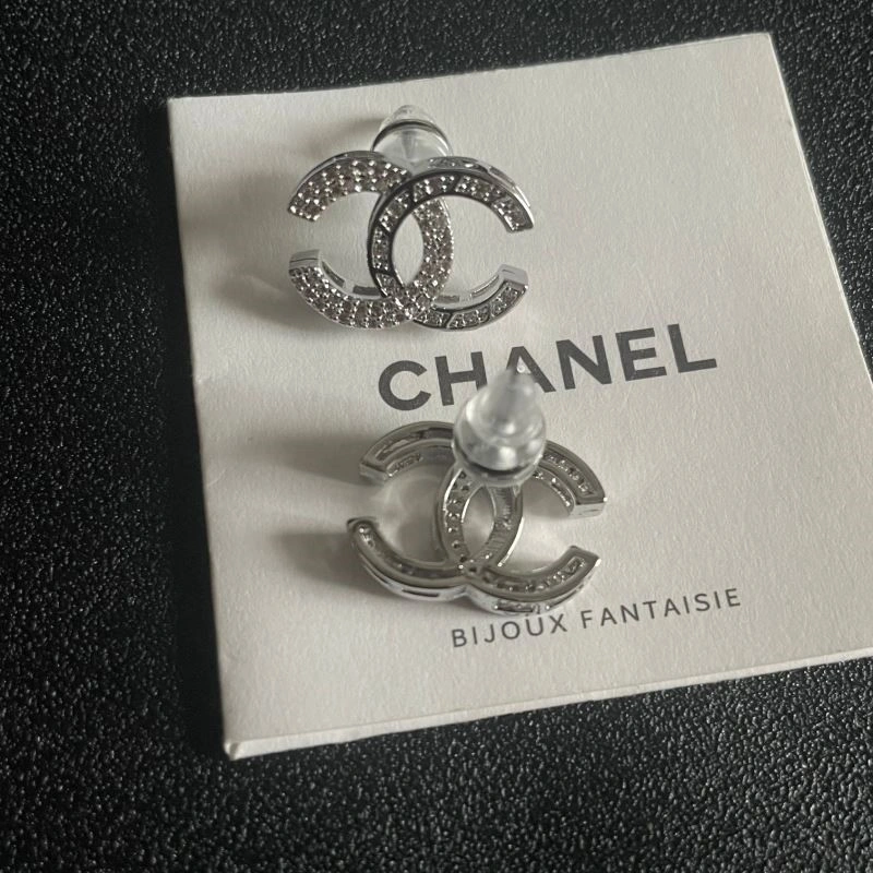 High accuracy Chanel Earrings