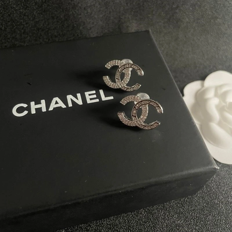 High accuracy Chanel Earrings