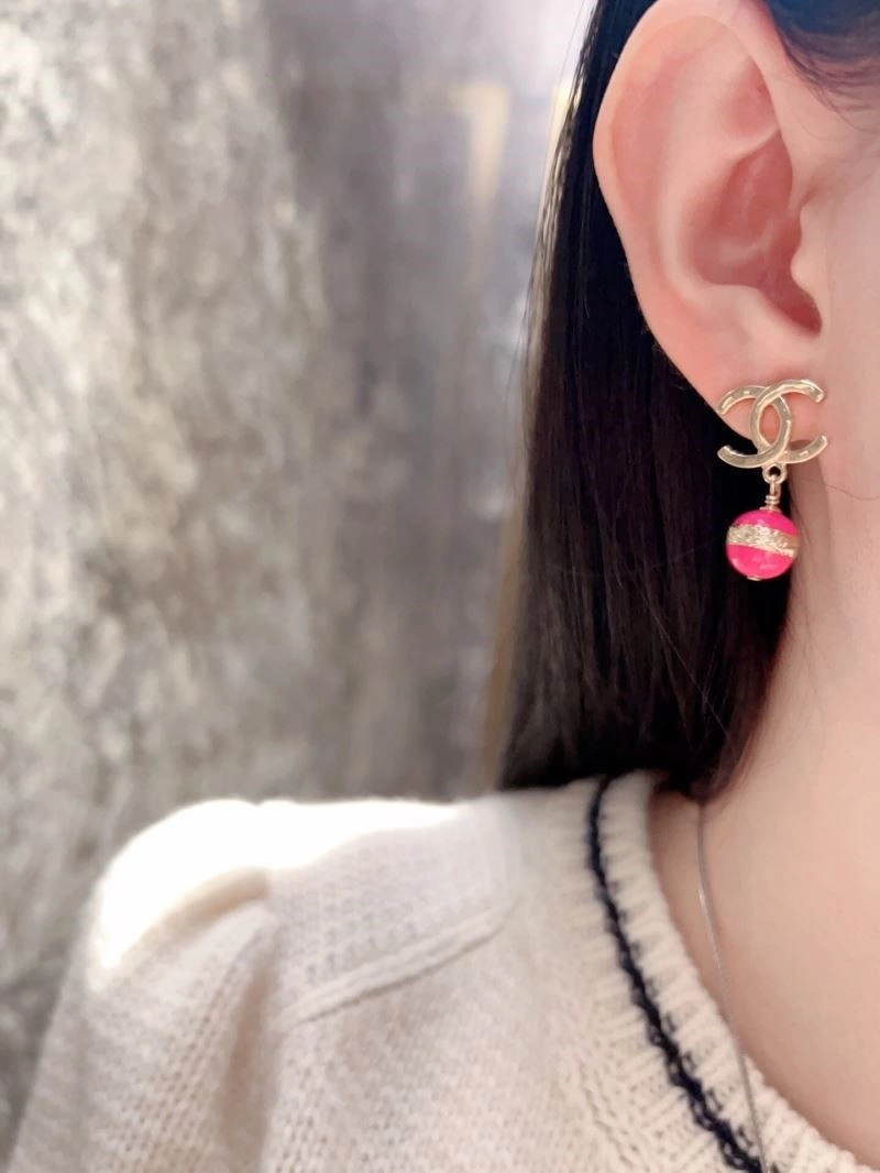 Top mirror Chanel Earrings