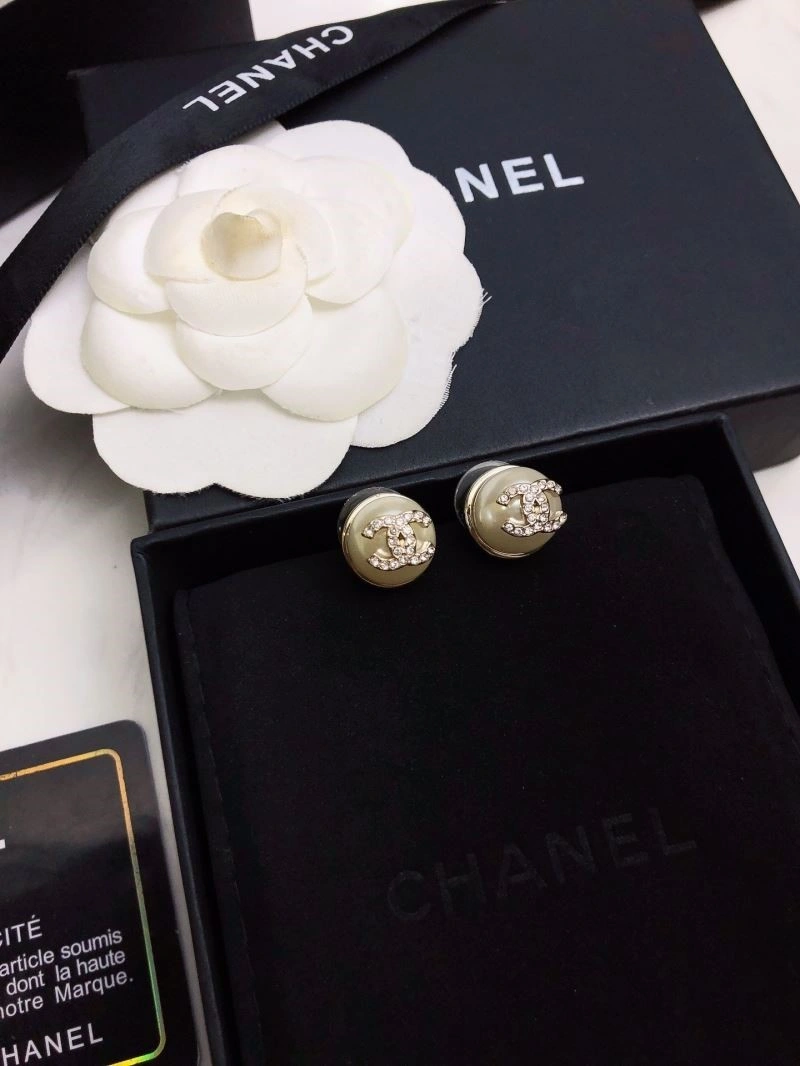 Accurate model Chanel Earrings
