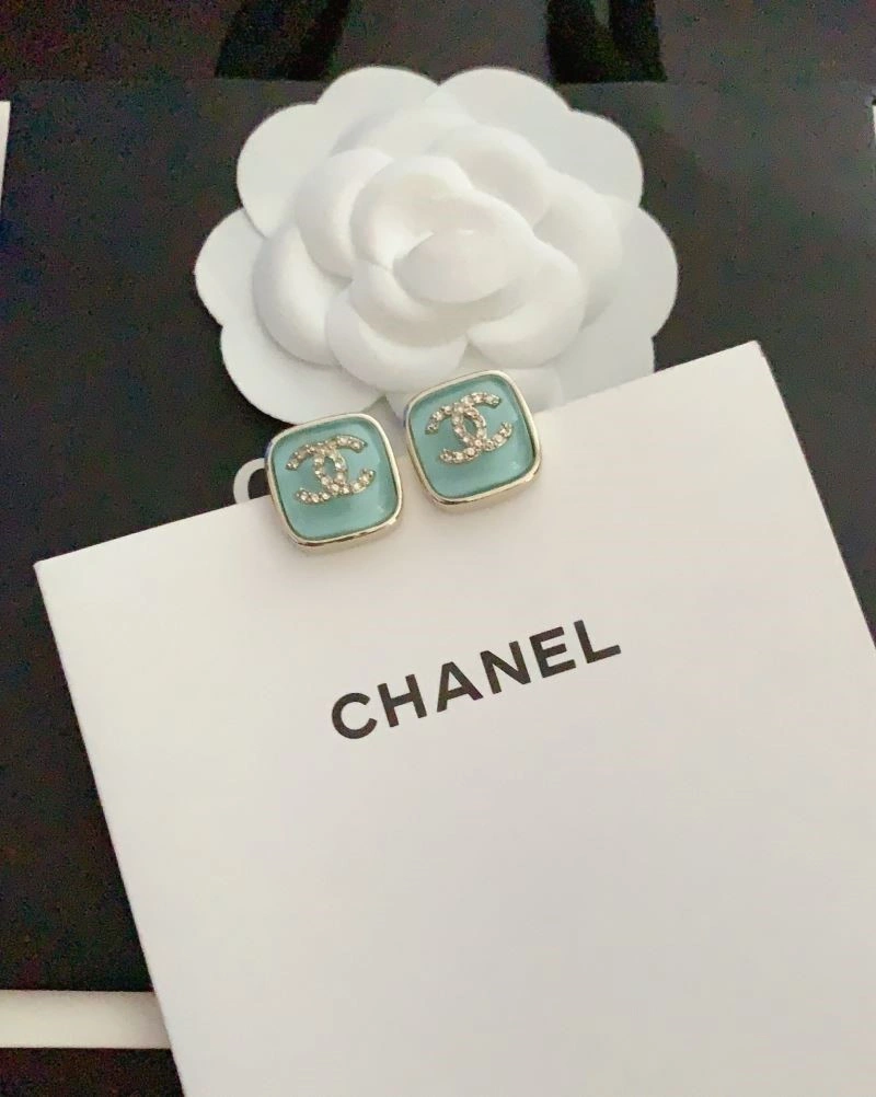 Low-cost Chanel Earrings