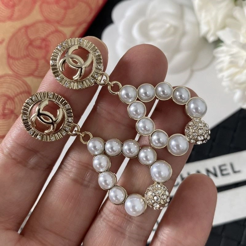 Top match Chanel Earrings