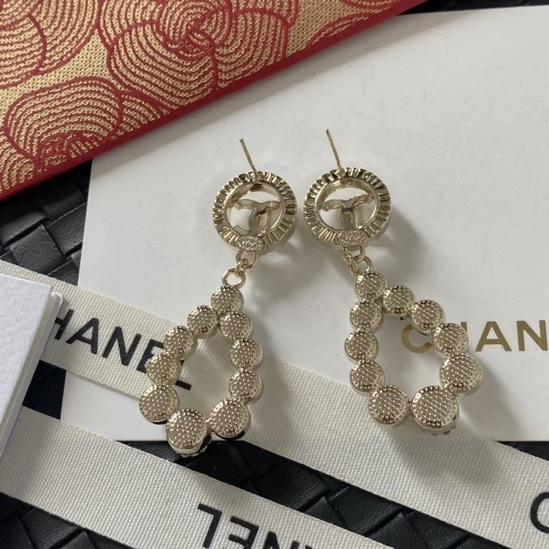 Top match Chanel Earrings