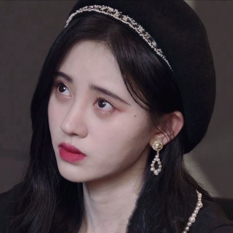 Top match Chanel Earrings