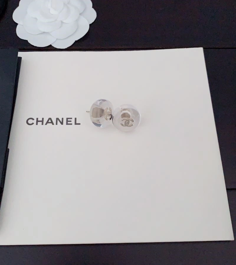 Top match Chanel Earrings