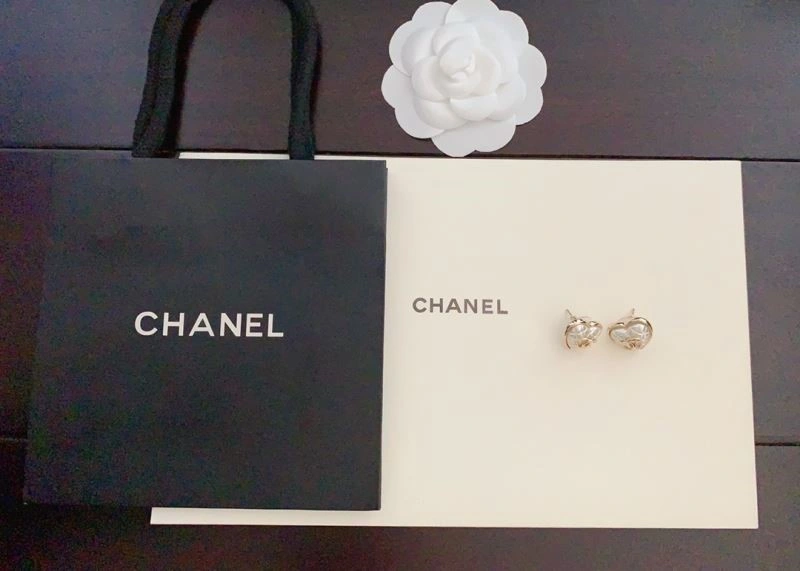 Low-cost Chanel Earrings