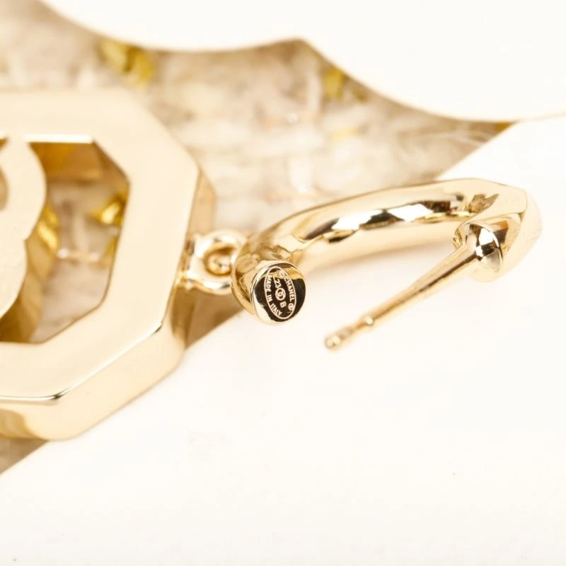 High fidelity Chanel Earrings