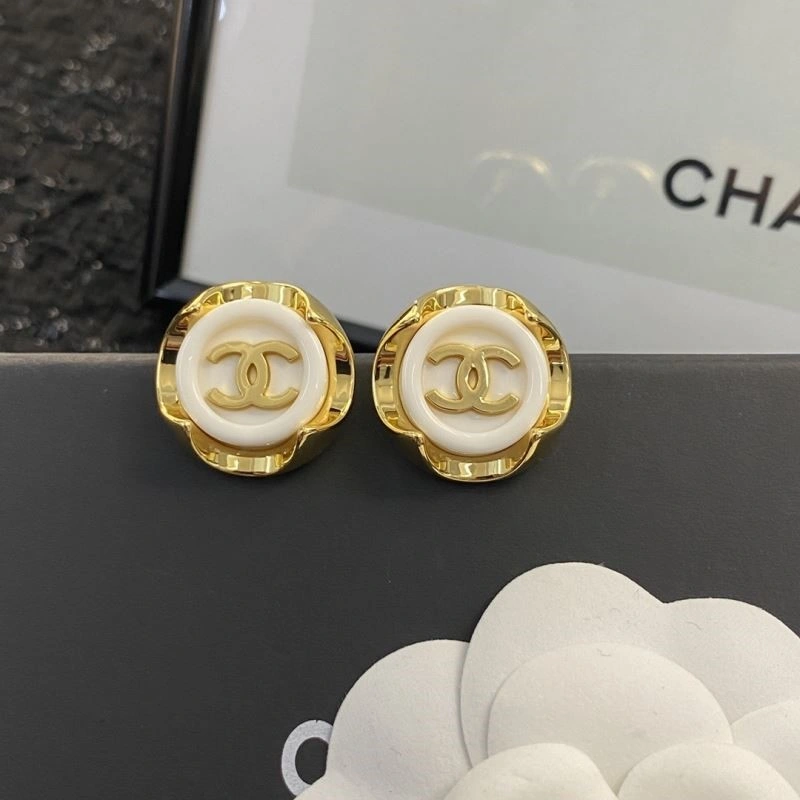 High accuracy Chanel Earrings