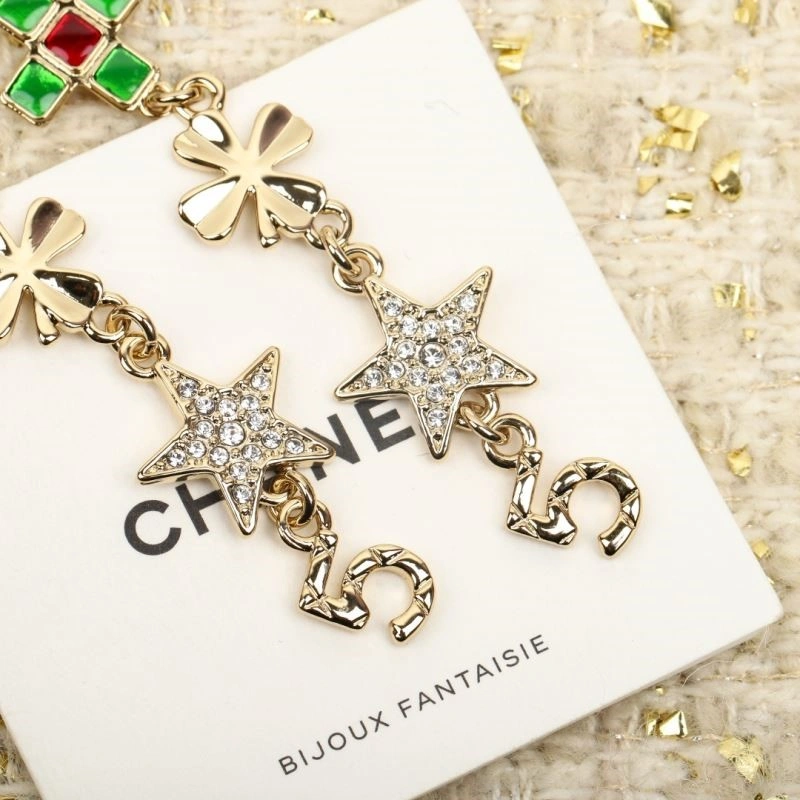 Top mirror Chanel Earrings