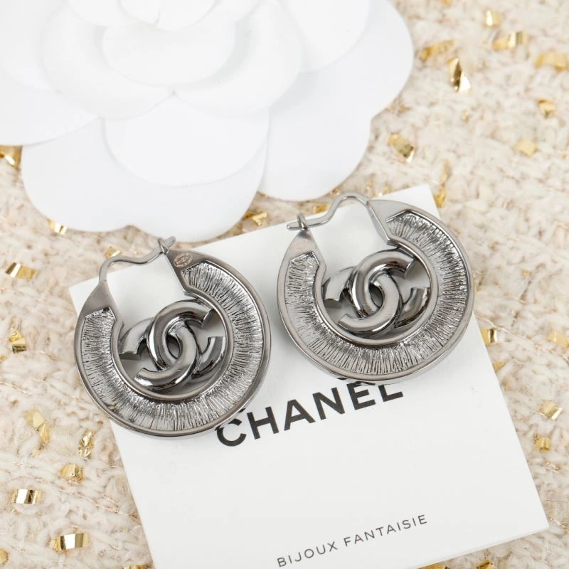 Top mirror Chanel Earrings