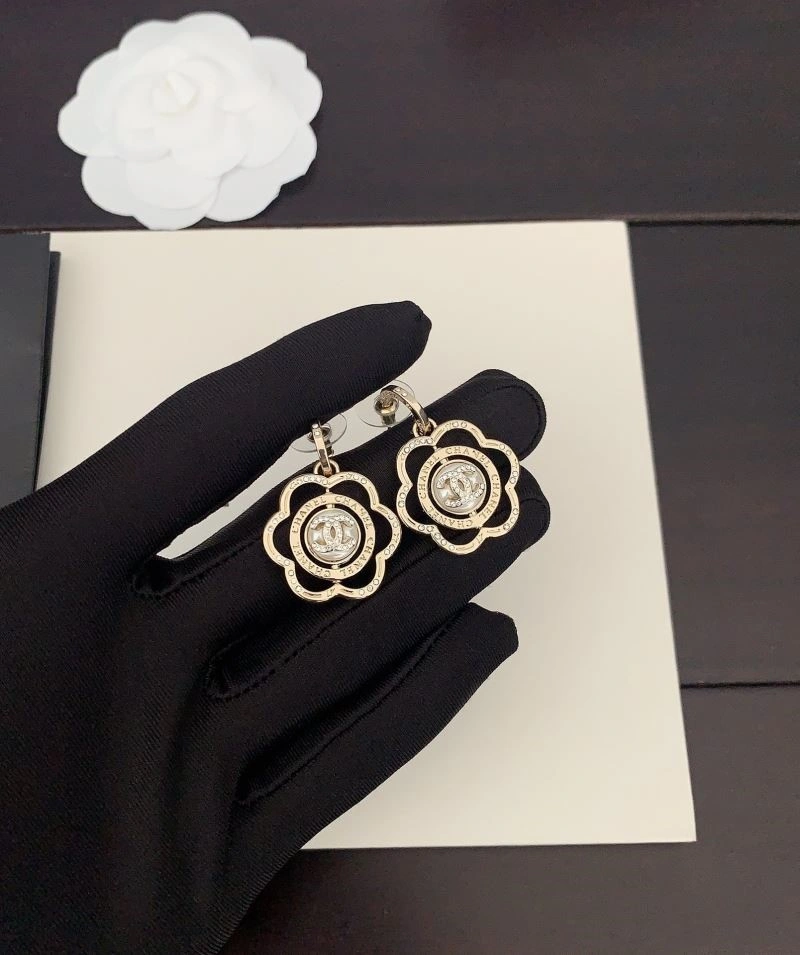 Accurate model Chanel Earrings