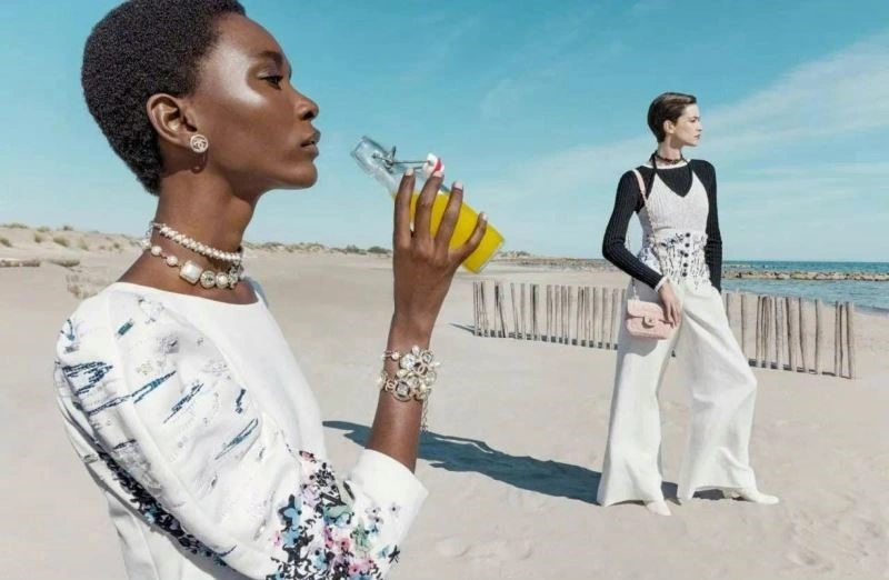 Brand-authenticated Chanel Earrings