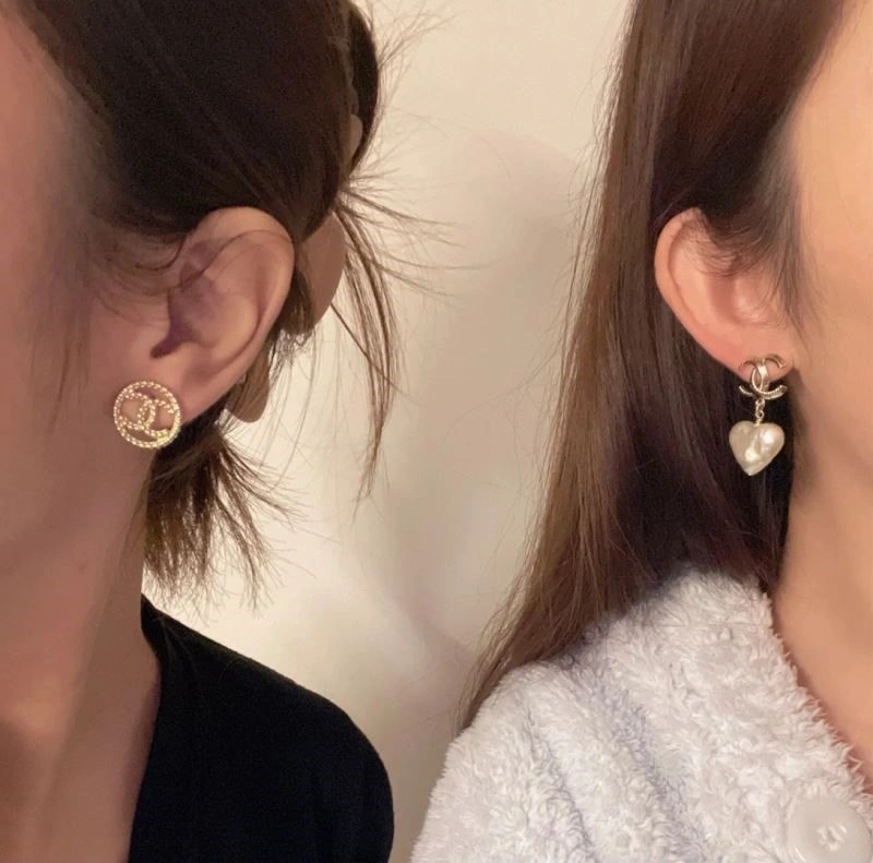 Brand-authenticated Chanel Earrings