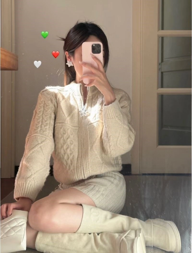 Discounted Chanel Earrings