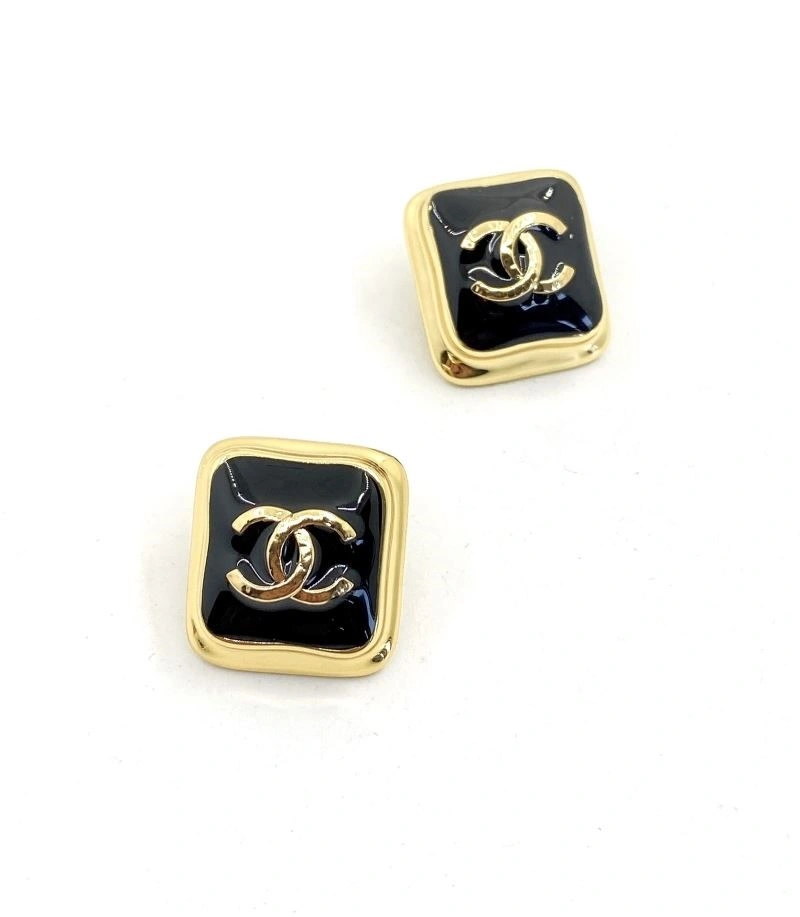 Top match Chanel Earrings