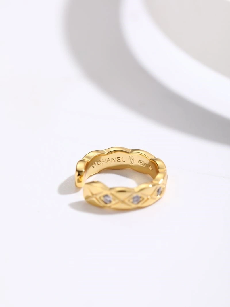 Brand-authenticated Chanel Earrings