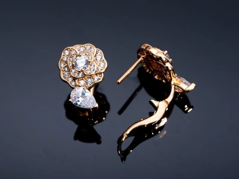 Cut-rate Chanel Earrings
