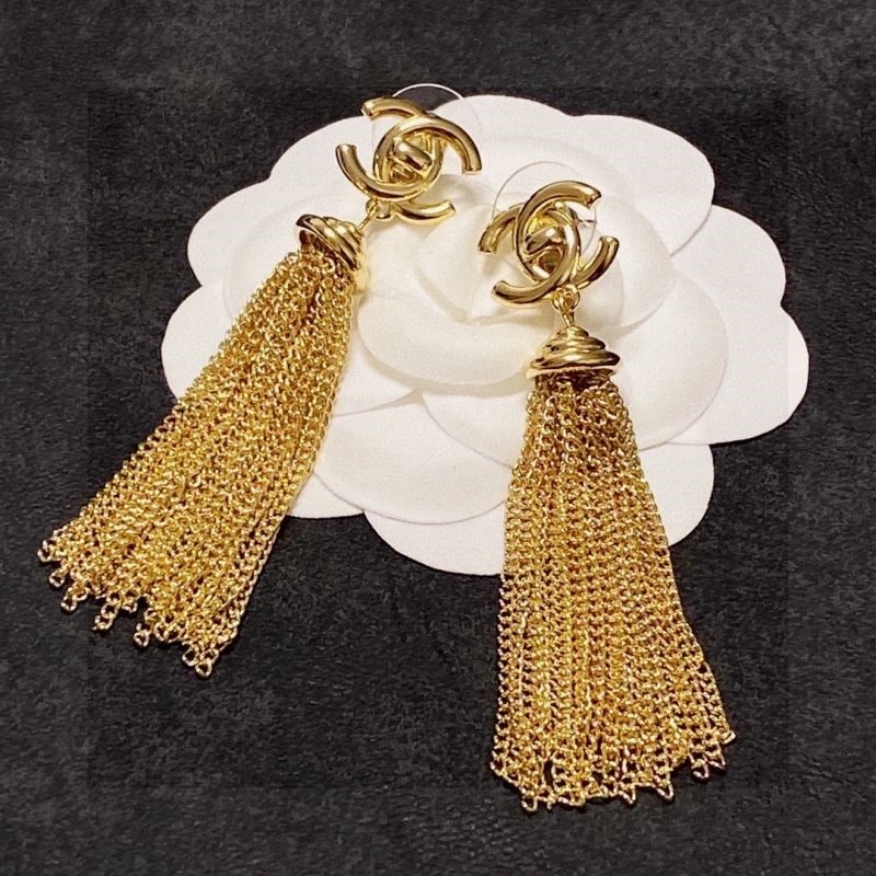 Top mirror Chanel Earrings