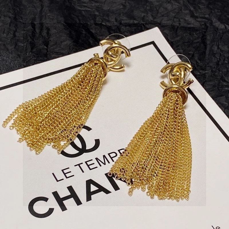 Top mirror Chanel Earrings