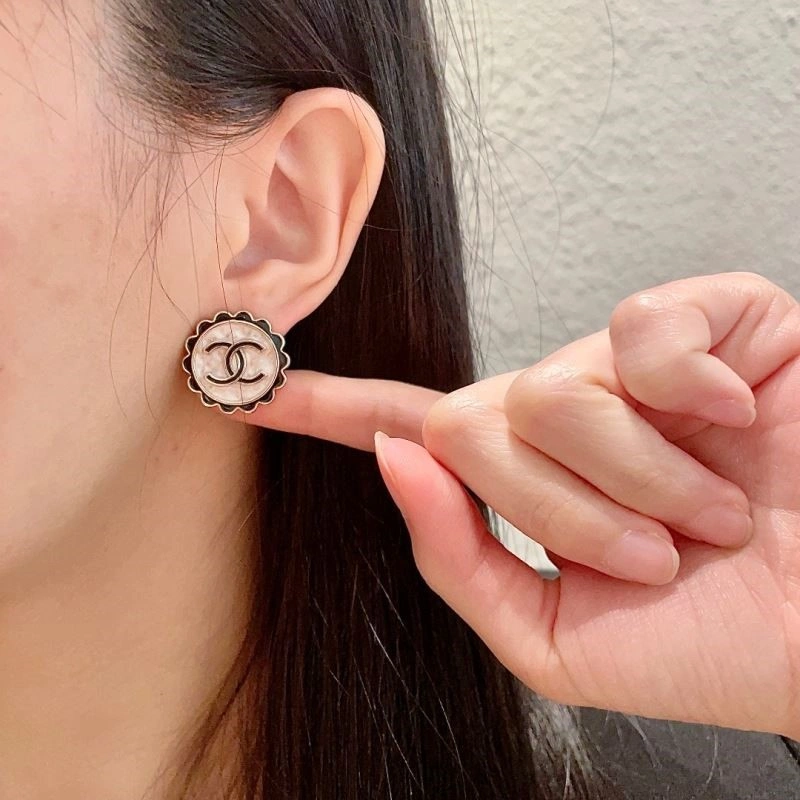 High fidelity Chanel Earrings
